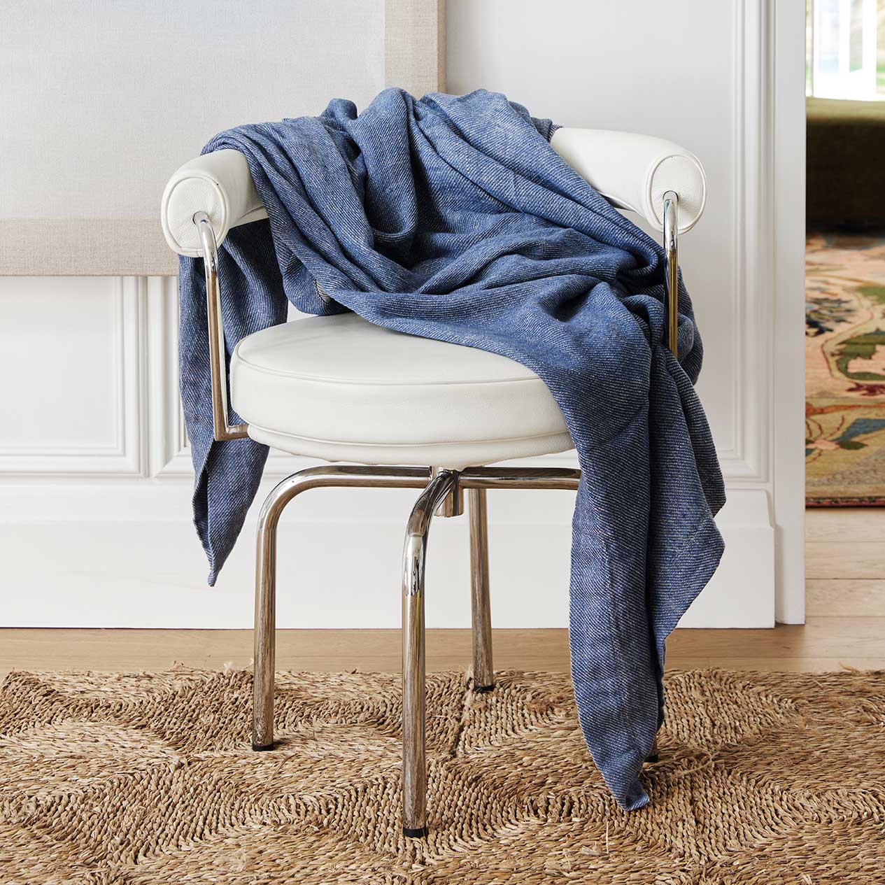 Linen Throws | Shop Throw Blankets Online- CULTIVER- USA