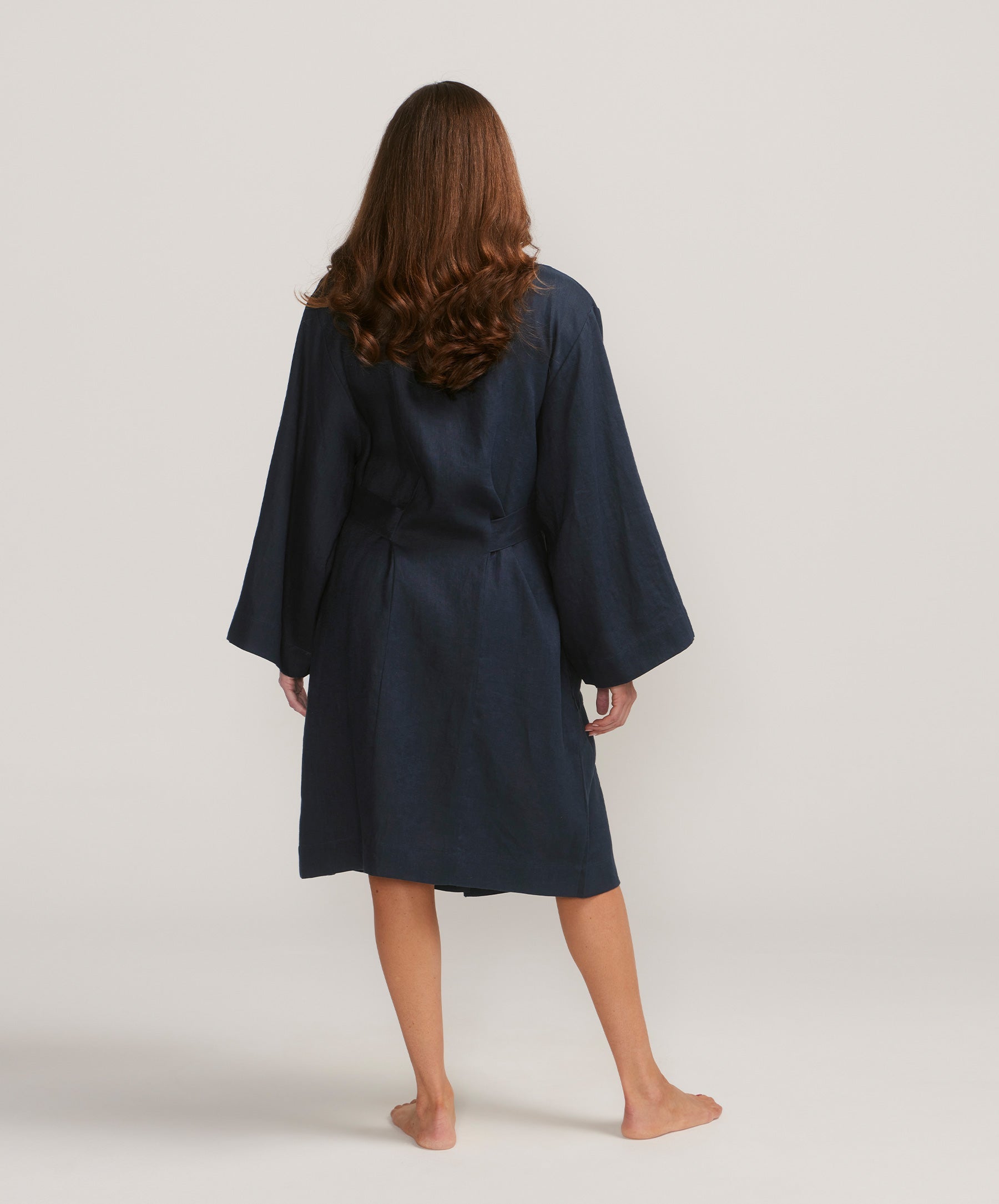 Linen Robe - Ink | CULTIVER - USA