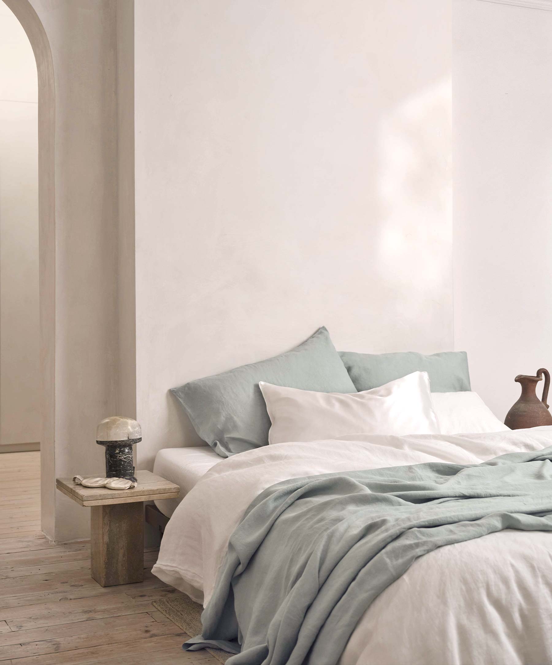 Linen Flat Sheet with Border - Sage | CULTIVER - USA