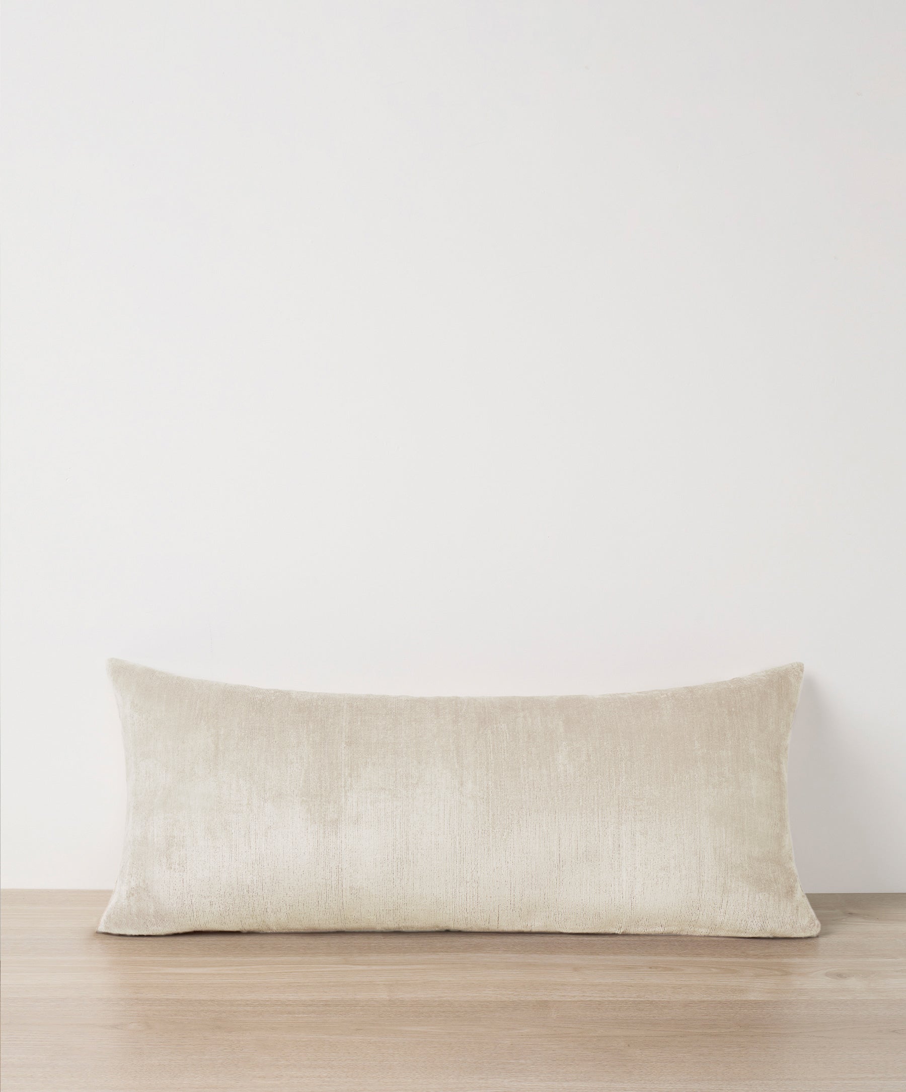 Talik Velvet Lumbar Cushion Cover - Cream | CULTIVER - USA